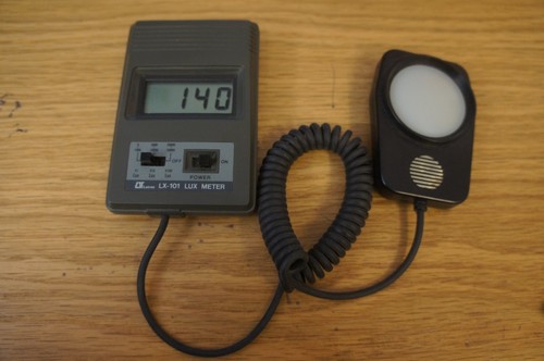 LT LUTRON LX-101 DIGITAL LUX METER - Loc: EQ-33-05 | eBay UK
