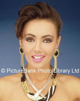 Kathy Lloyd A4 Print * Page 3 * Gold Jewelerry | eBay UK