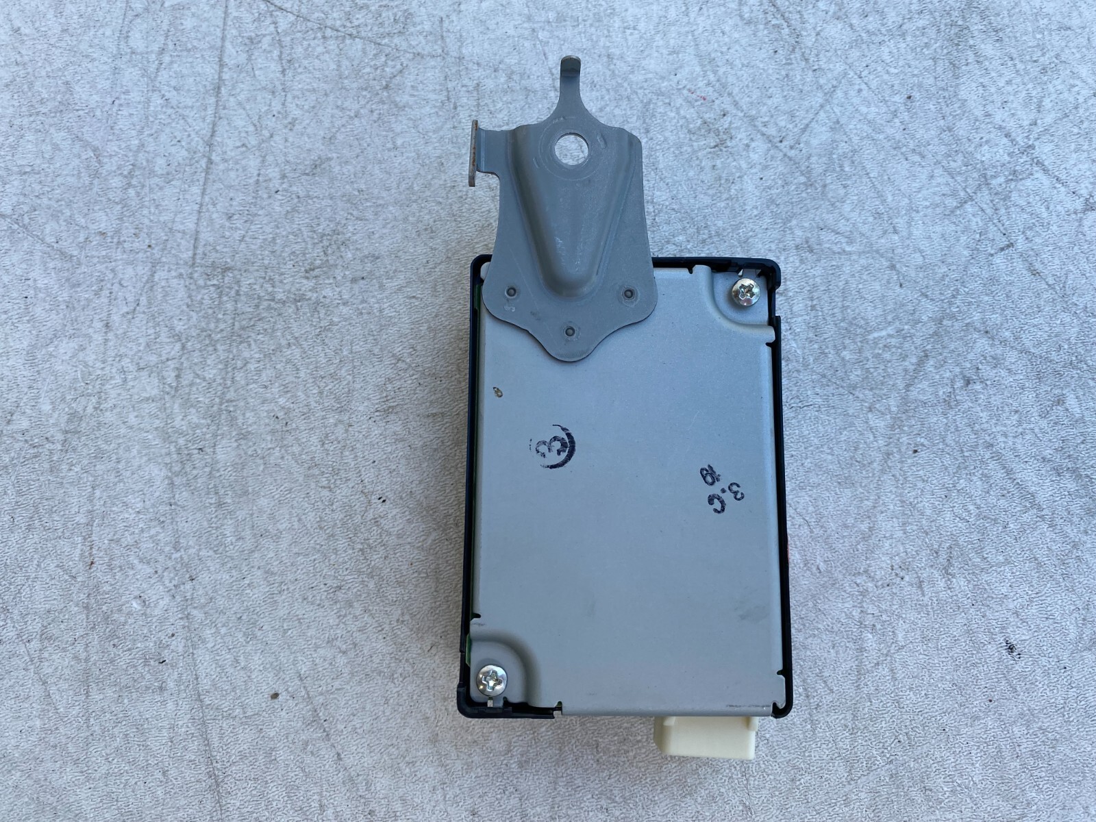 2019-2023 TOYOTA RAV4 KEYLESS ENTRY RECEIVER CONTROL MODULE 897B00R040 ...