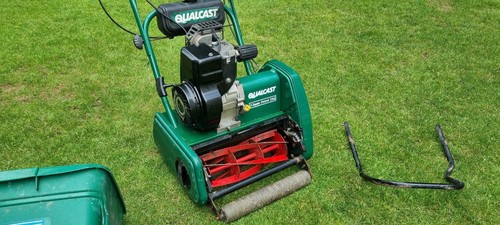 Qualcast Classic 35s Suffolk Punch 14S Petrol Cylinder Lawn Mower Atco ...