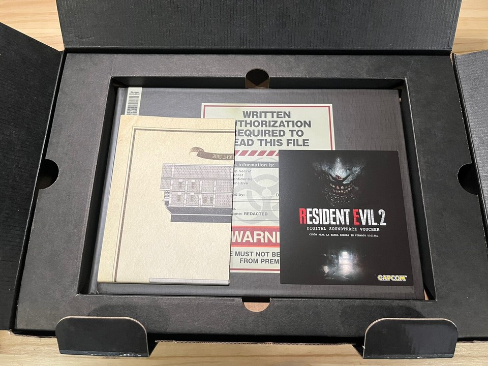 Resident Evil 2 Collectors Edition PS4 with RE3 Steelbook | eBay