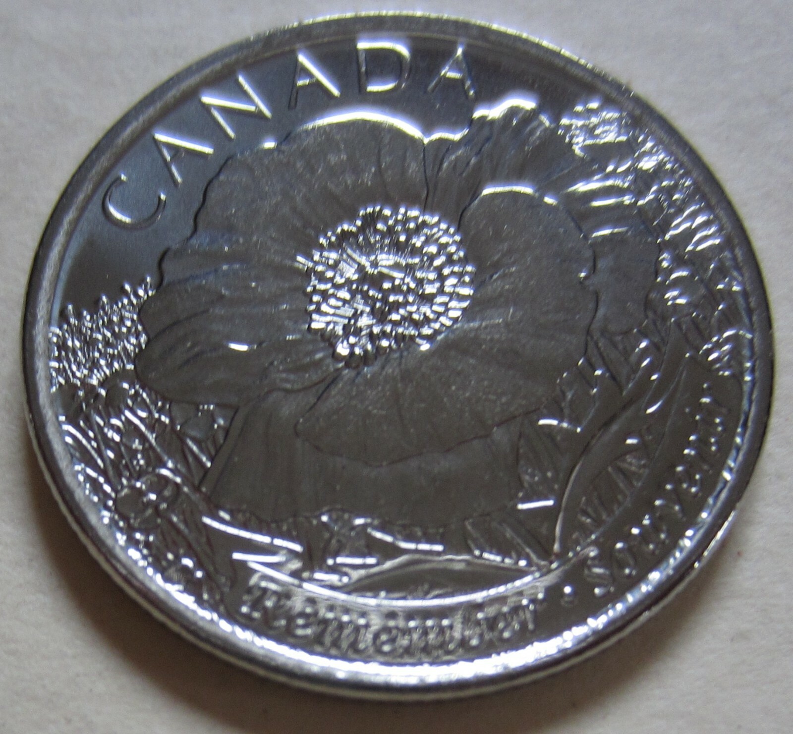 Veteran Gift: Set of Four Canada Poppy Quarter Coins i/c 3 Colored 2004 ...