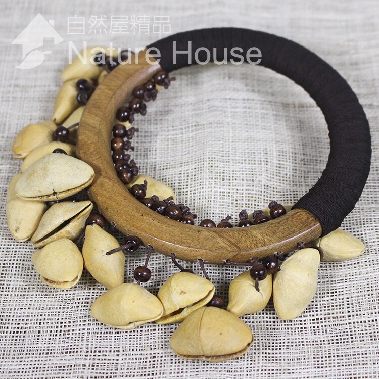 Hand Musical Shaker Seeds Pods Rattle Tribal Aboriginal Instrument ...