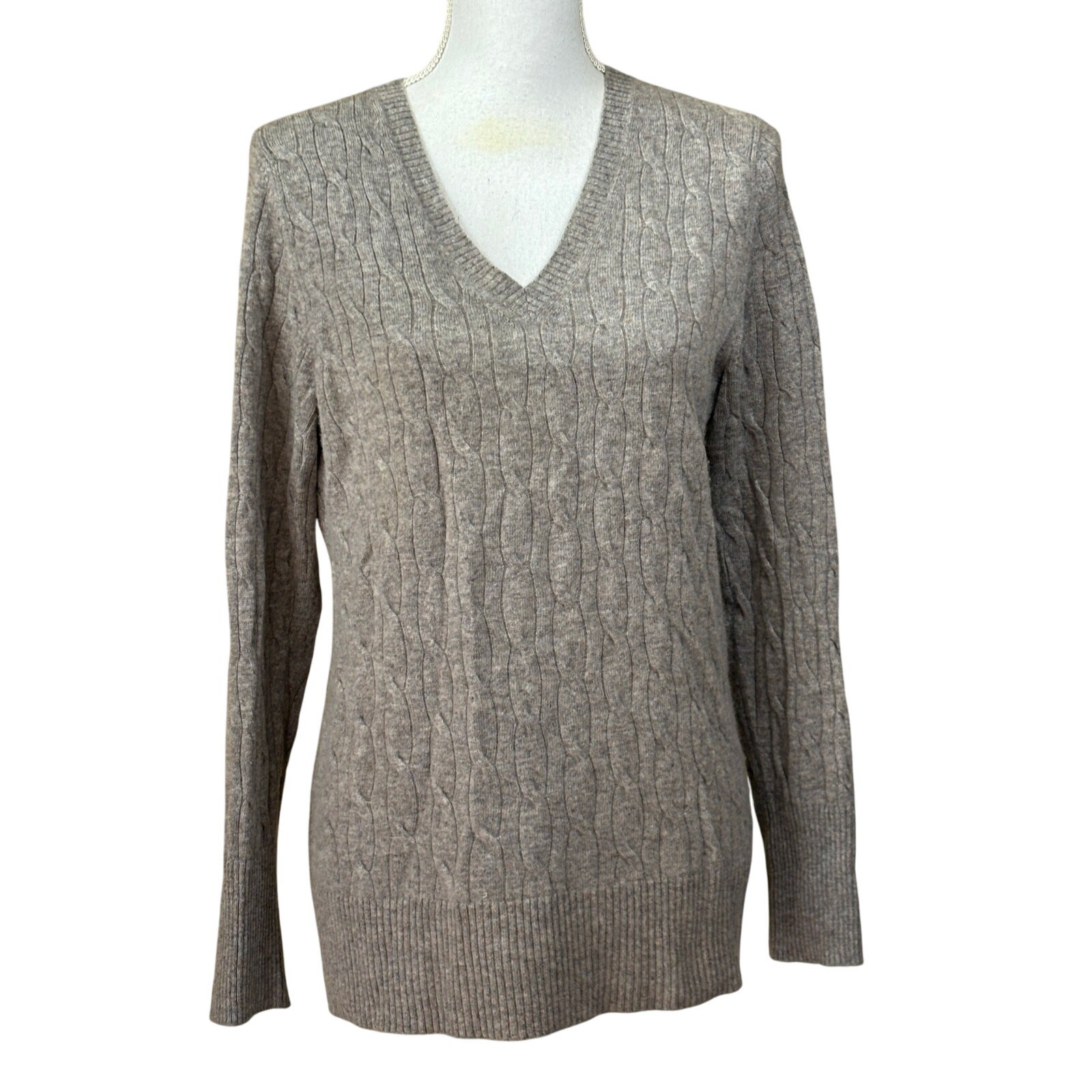 Christopher Fischer gray cable knit cashmere sweater, preppy, academia ...