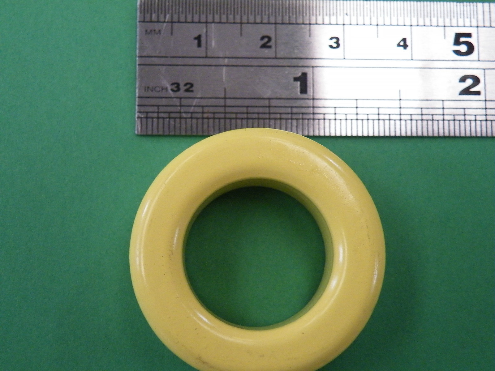 T130-6 Yellow Micrometals Toroid 1.3" Ham Radio Balun Transformers etc ...