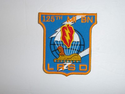 b2353 US Army 125th MI Battalion BN LRSD 25th Infantry Division IR19C ...