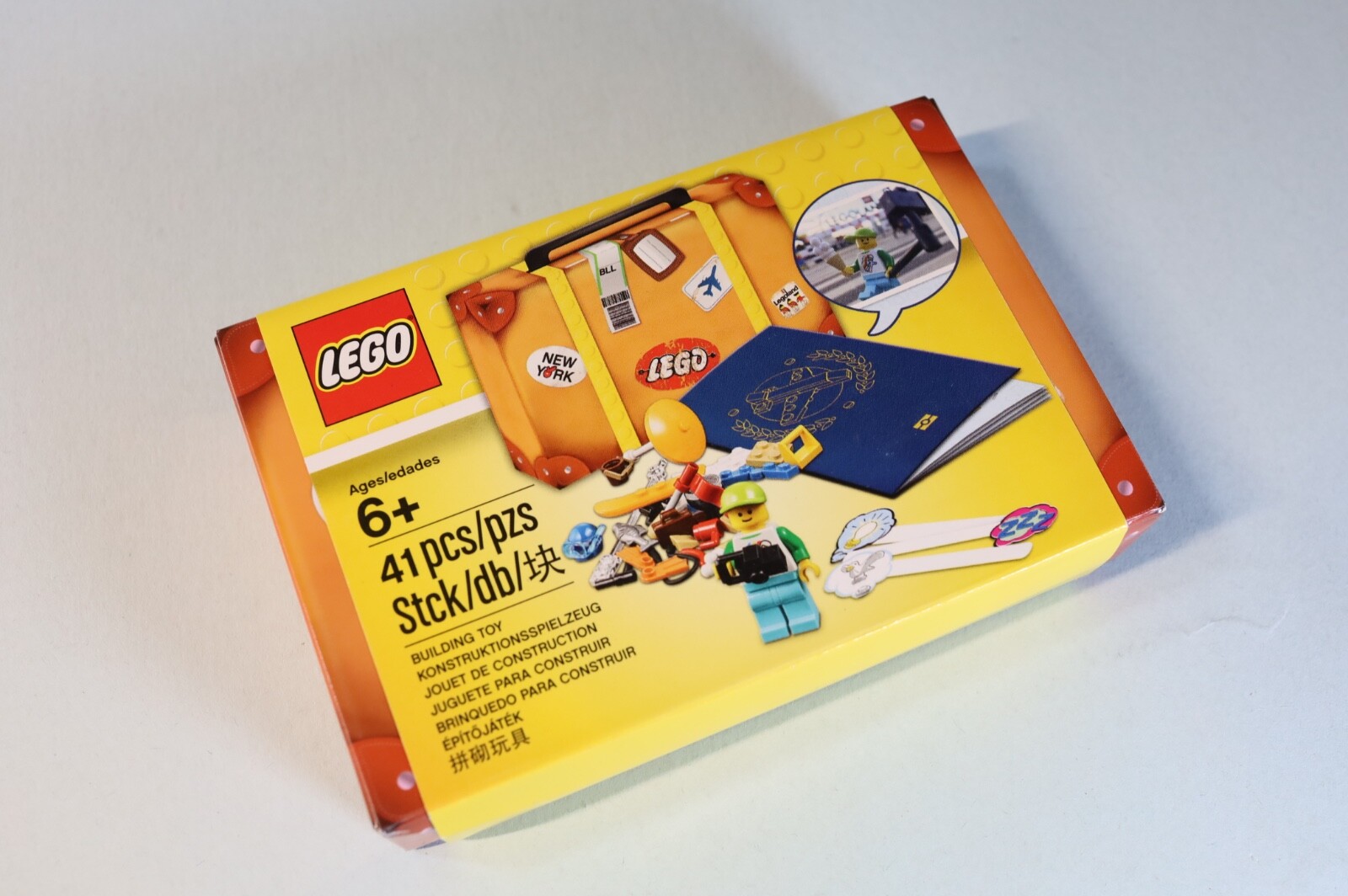 Lego 5004932 - Travel Passport Building Suitcase - New In Box Sealed ...