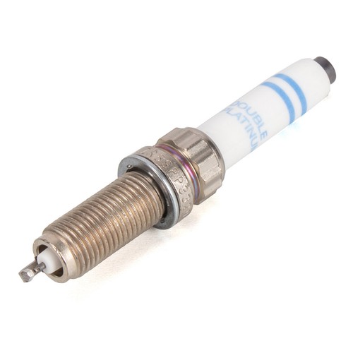 4x BOSCH 0242145555 Zündkerze für BMW F20/21 F30-34 F32-36 G30/31 X1 X3 ...