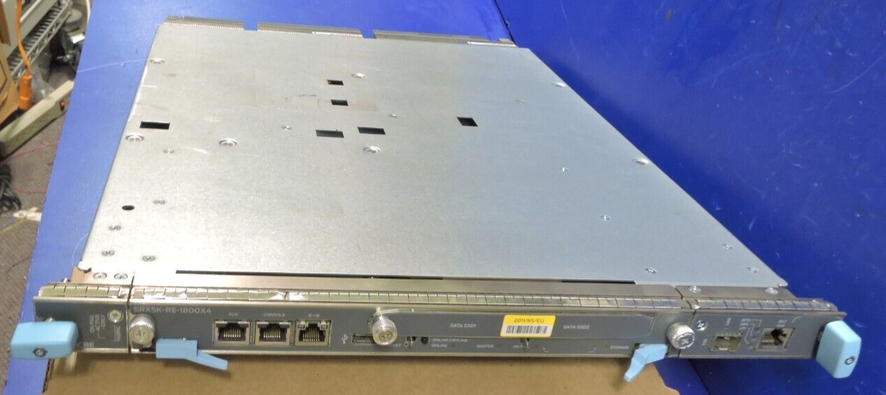 Juniper SRX5K-SCBE Switch Control with SRX5K-RE-1800X4 Routing Engine ...