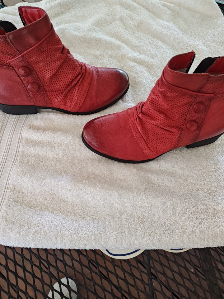 Miz Mooz Boots Red Size 8.5 | eBay