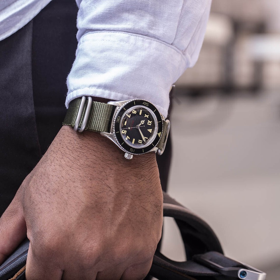 Undone Basecamp Cali Vintage Automatic Steel Black Fabric Green Men's ...