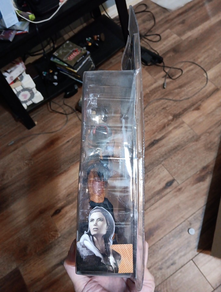 Half Life 2 Dr. Gordon Freeman figure Rare 2012 Steam Valve | eBay