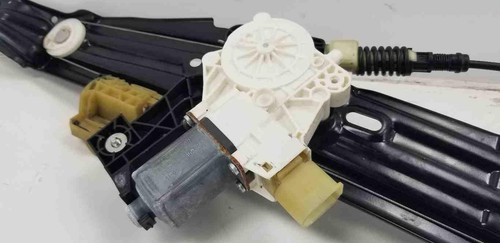 2009 - 2015 BMW 750 LEFT Side Rear Cargo Power Window Regulator PN ...