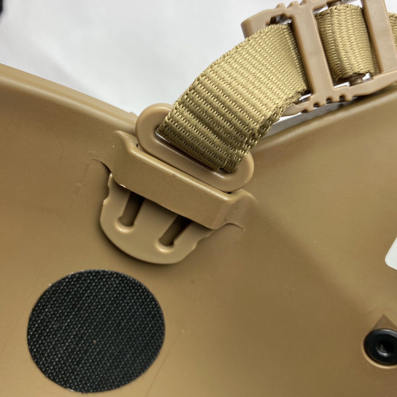 US Army 3M Ceradyne IHPS F70 Helmet Boltless 4 Point Chinstrap Harness ...