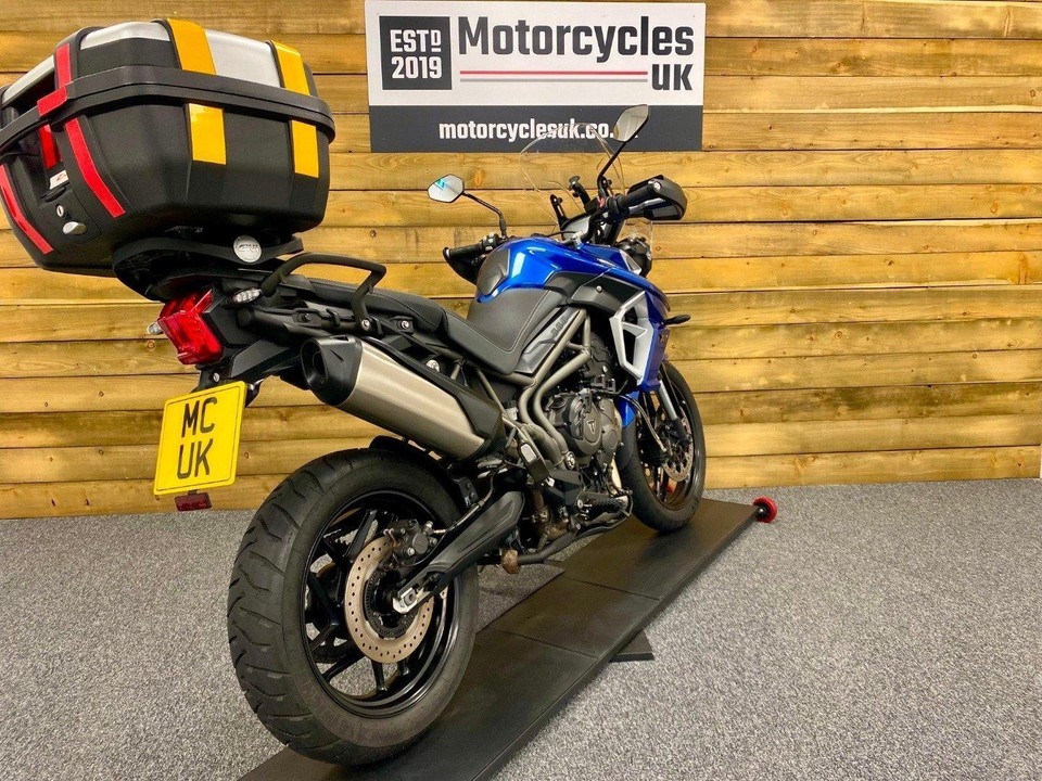 2018 Triumph Tiger 800 XRx, FSH, Top box, Heated grips, Superb ...