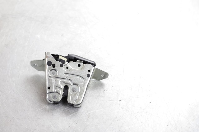 MERCEDES-BENZ W-177 2020y 1.5 CDI RHD BOOTLID LOCK OEM A0997400400 for ...