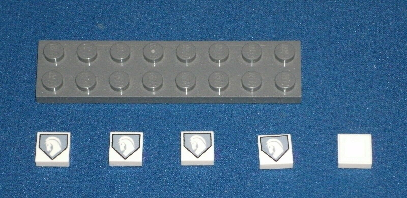 LEGO NEW 1x1 White Tile with White Horse Decoration (5x) 6125438 Brick ...