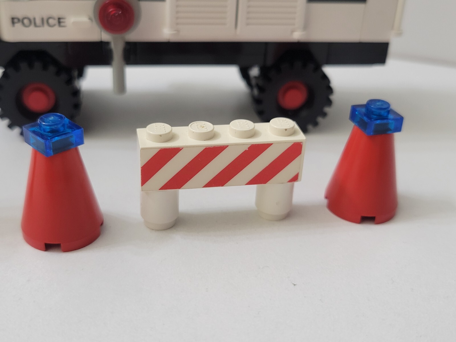 VINTAGE LEGO TOWN 6681 POLICE VAN 100% PARTS COMPLETE w MANUAL EUC! | eBay