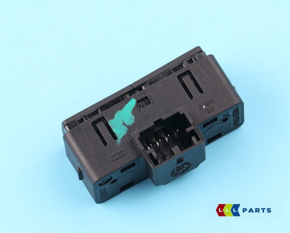AUDI A8 03-10 NEW GENUINE ELECTRIC LID LOCK FUEL FLAP SWITCH BUTTON ...