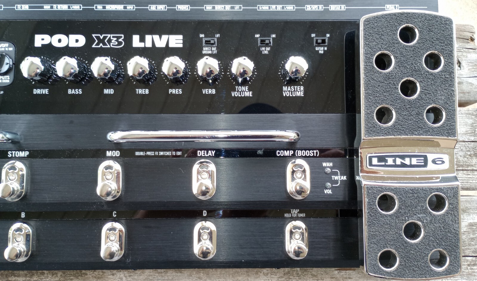 Line6 Pod X3 Live Multi-Effects Guitar Pedal Amp Modeler Tested Works ...