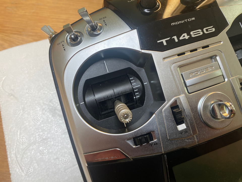 Futaba T14SG 14 Channel 2.4GHZ FASST,SFHSS Transmitter & Battery mode 2 ...