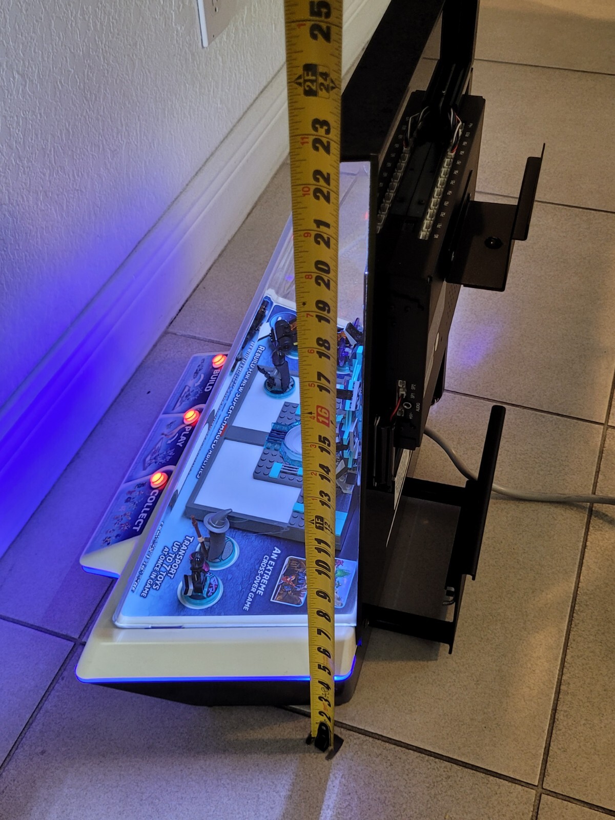 Lego Dimensions Interactive Retail Store Display - LEGO Game Kiosk ...