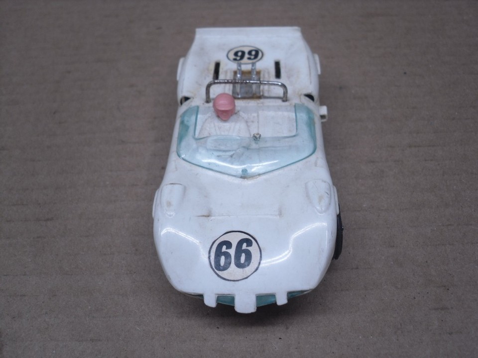 Vintage STROMBECKER #9595 'AMERICAN RACER' #66 CHAPARRAL 1/32 SCALE ...