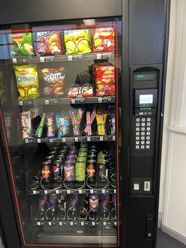 Snack & Can Combination Vending Machine with Contactless Unit Fitted ...
