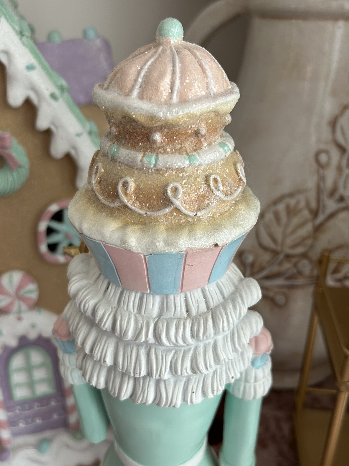 Mrs. Claus' Bakery Gingerbread Pink Pastel Nutcracker, 17.9" New | eBay