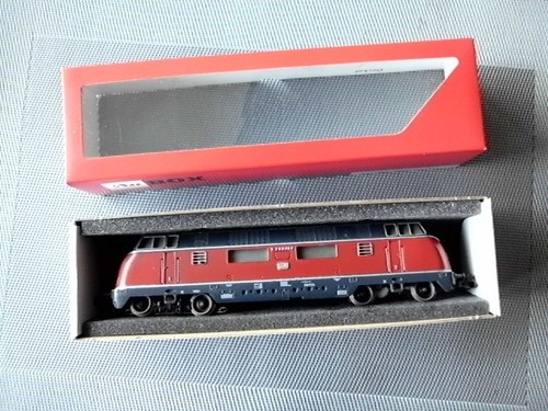 DIESEL - LOK - V 200 060 H0 - Dig. Märklin | eBay.de