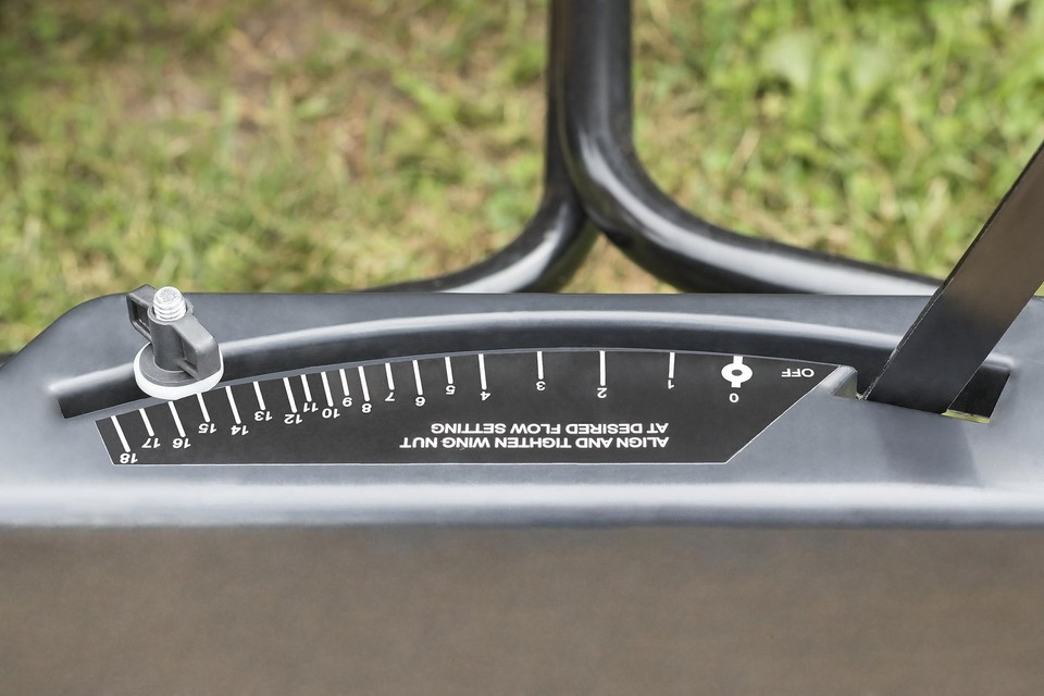 45-0543-AMZ 100 lb. Tow-Behind Lawn & Garden Spiker/Seeder/Drop ...