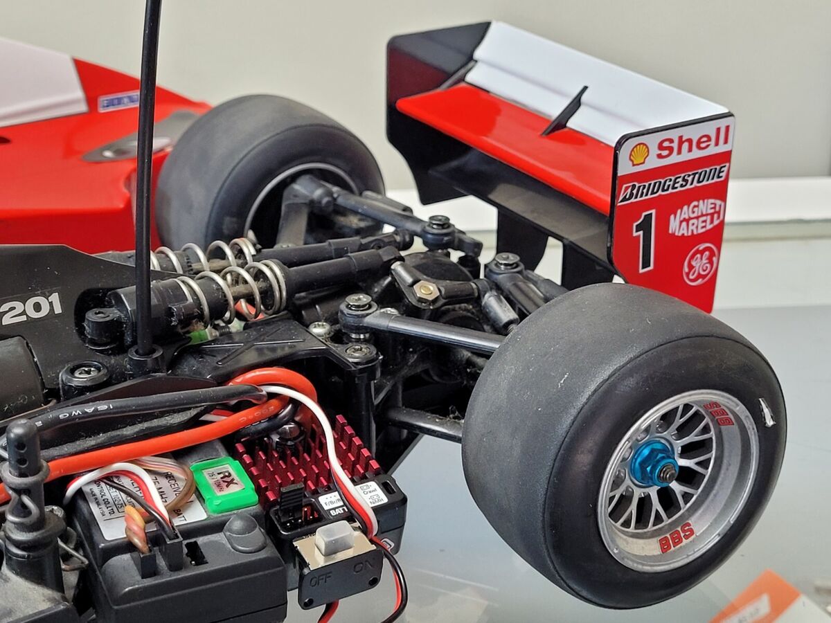 Tamiya 1/10 R/C F1 Ferrari F2001 4WD F201 ESC Python Tamiya 1/10 R/C F1 Ferrari F2001 4WD F201 ESC Python