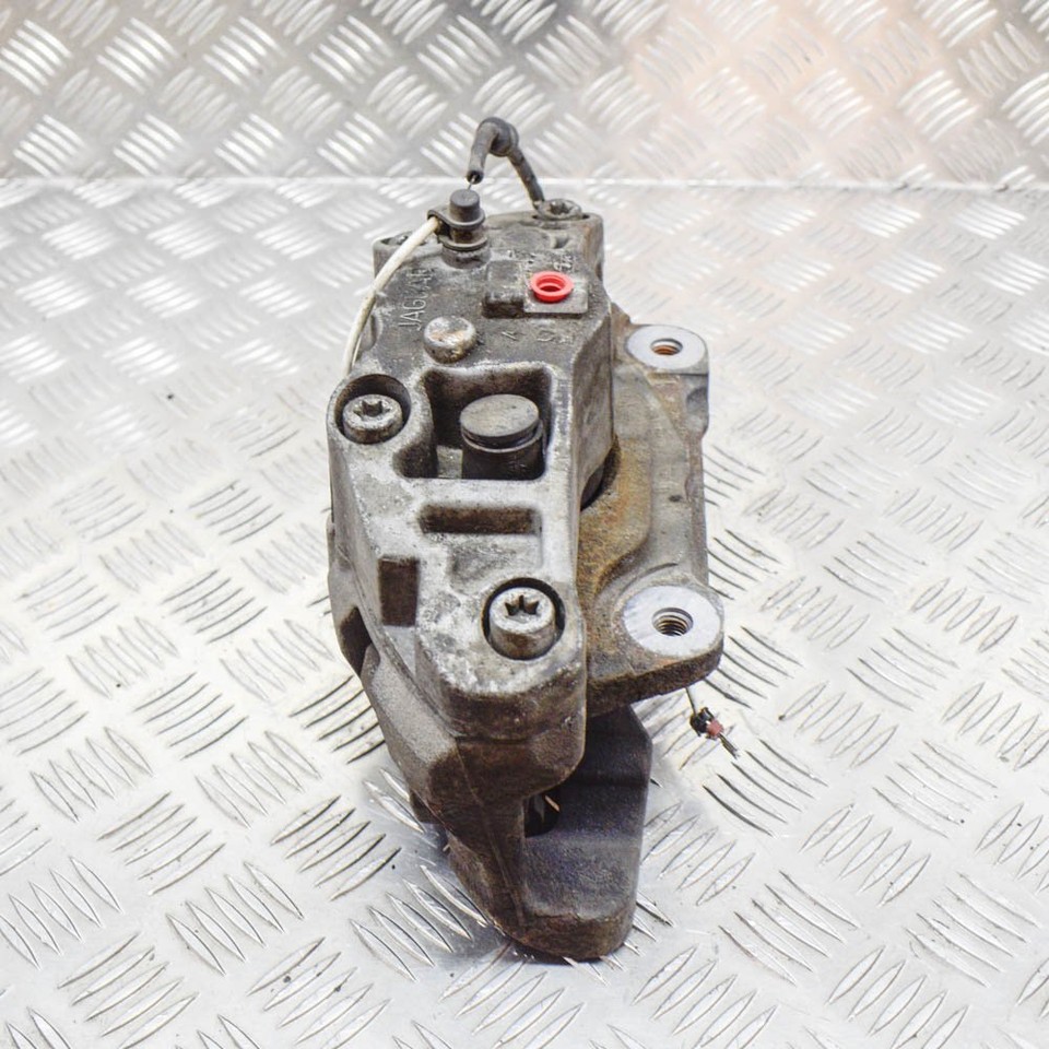 JAGUAR XJ X351 3.0 D Front Left Side Brake Caliper W/ Pads 202kw 2014 ...