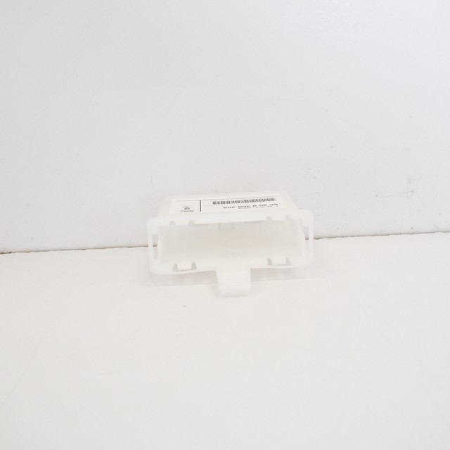 BMW X1 F48 Rear PDC ECU Bracket 66209306408 9306408 GENUINE for sale ...