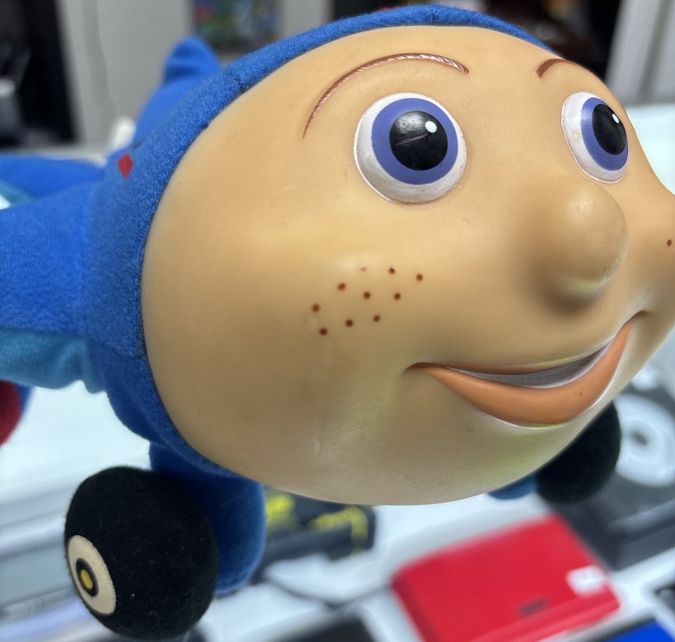Jay Jay The Jet Plane 9” Plush Puppet Vinyl Face Retired Vintage 2000 ...