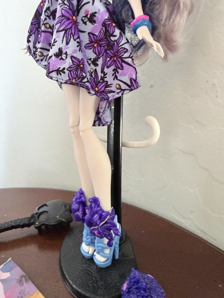 Monster High Catrine DeMew Gloom And Bloom Complete Set | eBay