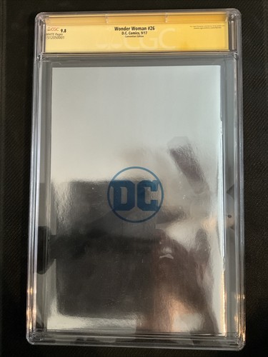 Wonder Woman #26 CGC 9.8 SS ⚡️ Convention Variant FOIL SIGNED GAL GADOT ...