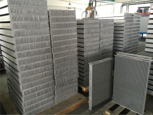 3 Row Aluminum Radiator For Dragster / Roadster Double Pass Style ...