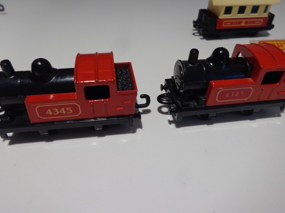 12 Vintage Matchbox Lesney Superfast Trains / Coaches / Container Car ...