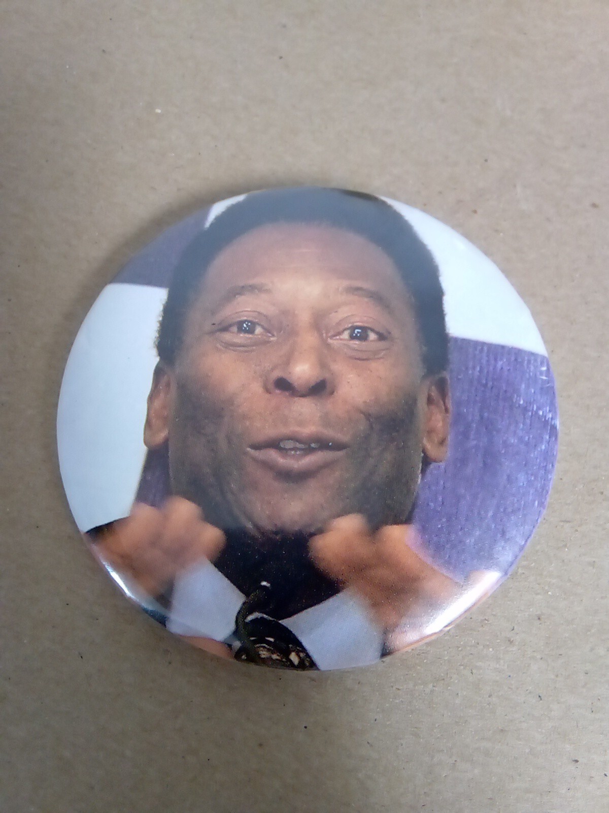 Lot of 4 Pin 3 in. Pele The King of Soccer | eBay