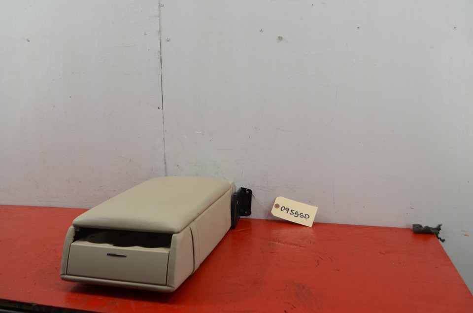 07-09 MERCEDES W221 S550 REAR CENTER CONSOLE ARMREST ARM REST OEM | eBay