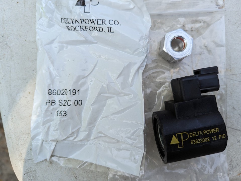 Maxon Liftgate Valve & Coil PB-S2C-00 Poppet 63823002 Immersion Proof ...
