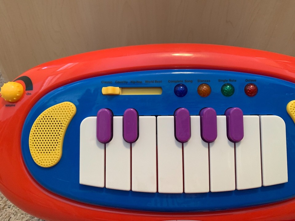 Little Tikes Sing-a-Long Piano musical station keyboard with microphone ...