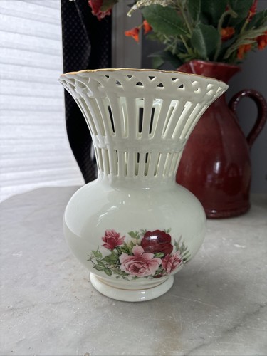 Exciting Formalities By Baum Bros Vase Gallery