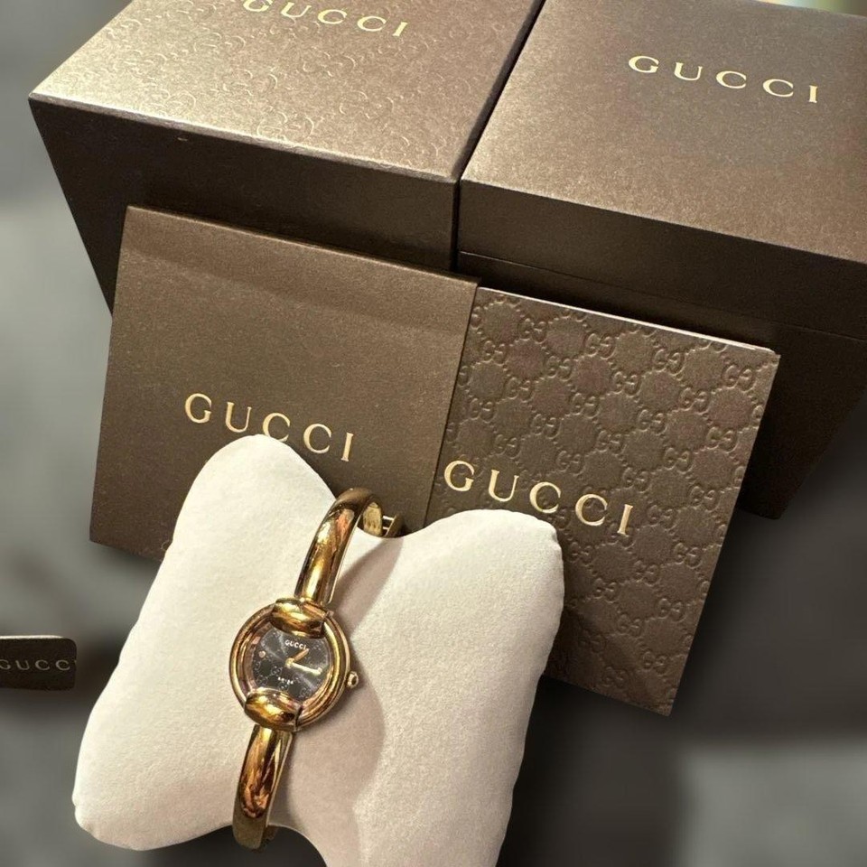 Gucci 1400L Black Gg All Over Pattern Gold Bangle Watch Model | eBay UK