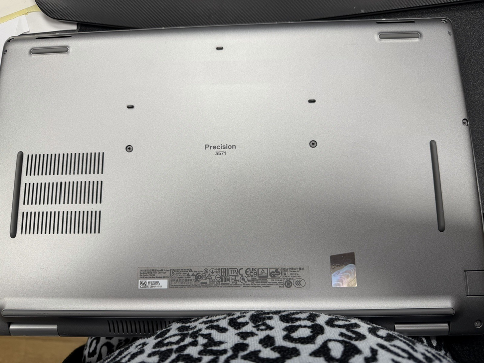 Dell Precision 3571, i7-12800H, 64GB Ram, 1TB SSD, NVIDIA T600 Card, 15 ...