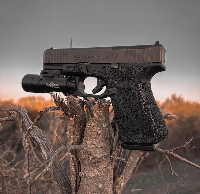 HANDLEITGRIPS EDGE SERIES Grip Tape Enhancement Wrap for Glock Models ...