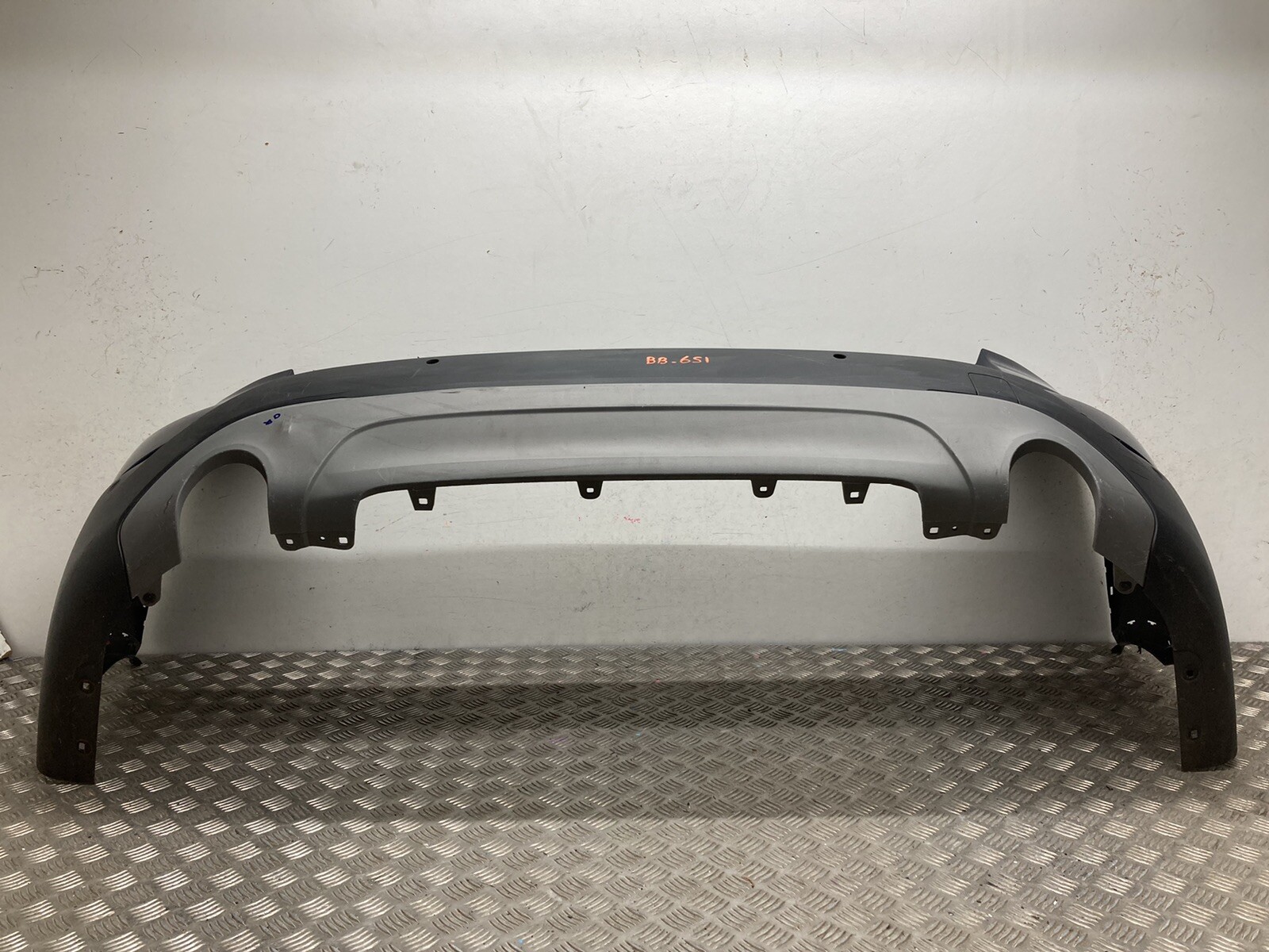 2015 - ON GENUINE BMW X1 SE F48 REAR BUMPER P/N: 51127355260 / ...