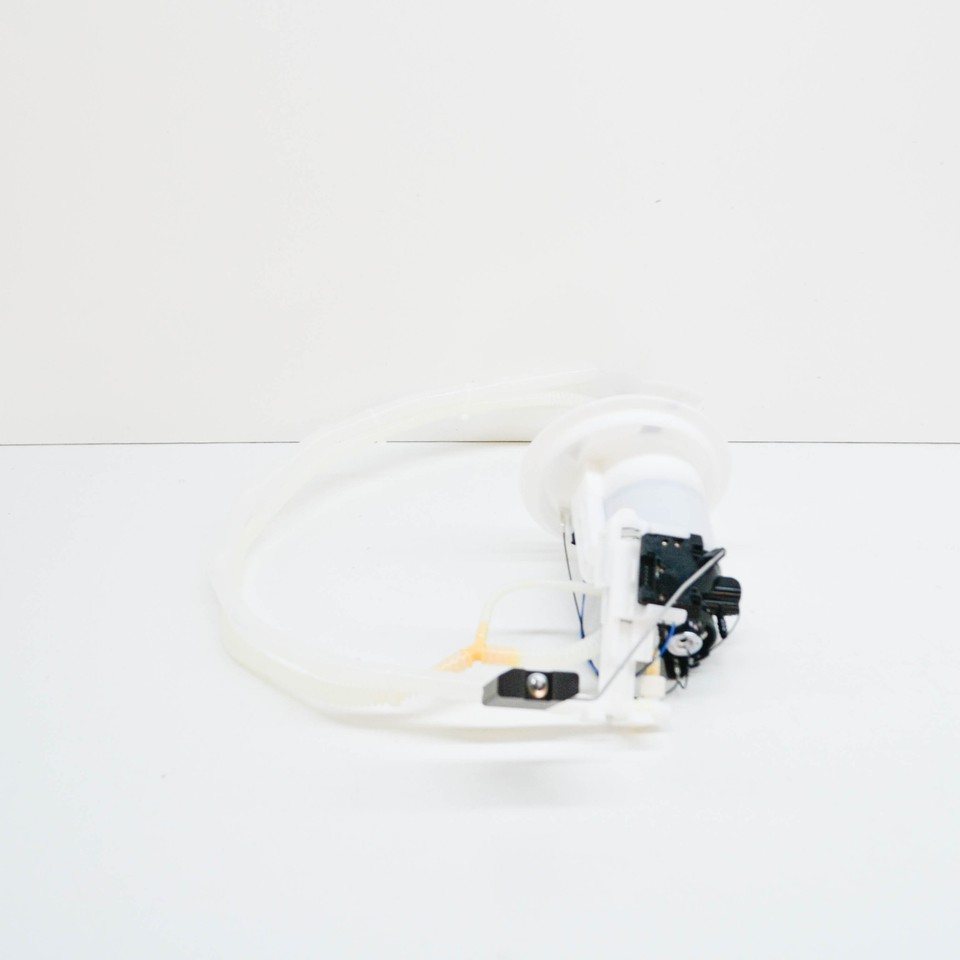 NEW MERCEDES BENZ C W204 FUEL TANK LEFT SUCTION JET PUMP A2184700994 ...