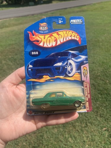 Hot Wheels ERROR Car 2002 Flaming Hot Wheels 1/5 Ford Thunderbolt No ...